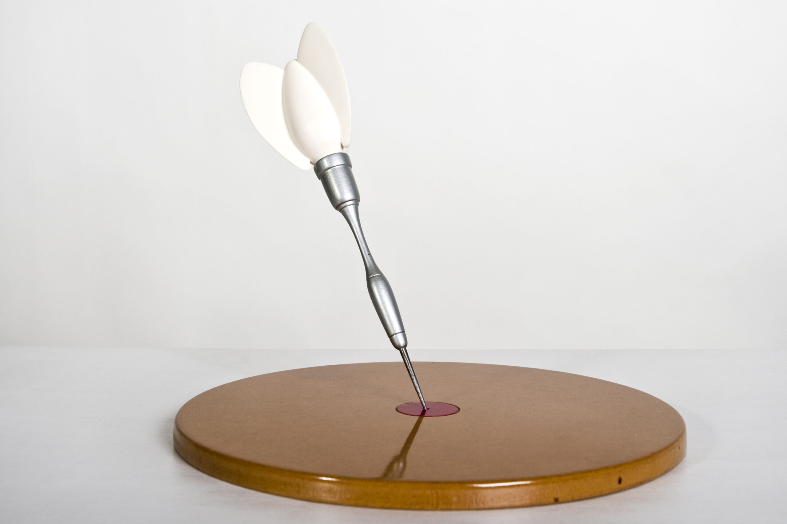 Dart Lamp - Yuri Design